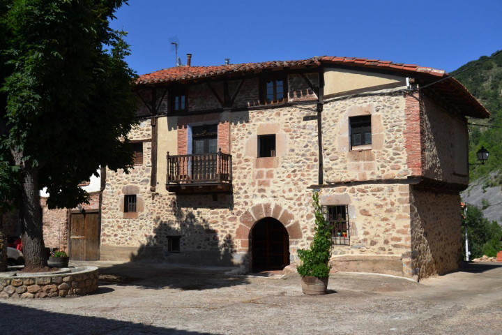 Solar De 1709 - Villoslada de Cameros