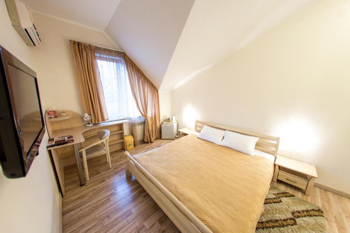 Comfort Room кімнати в приватному будинку є укриття - Kiev