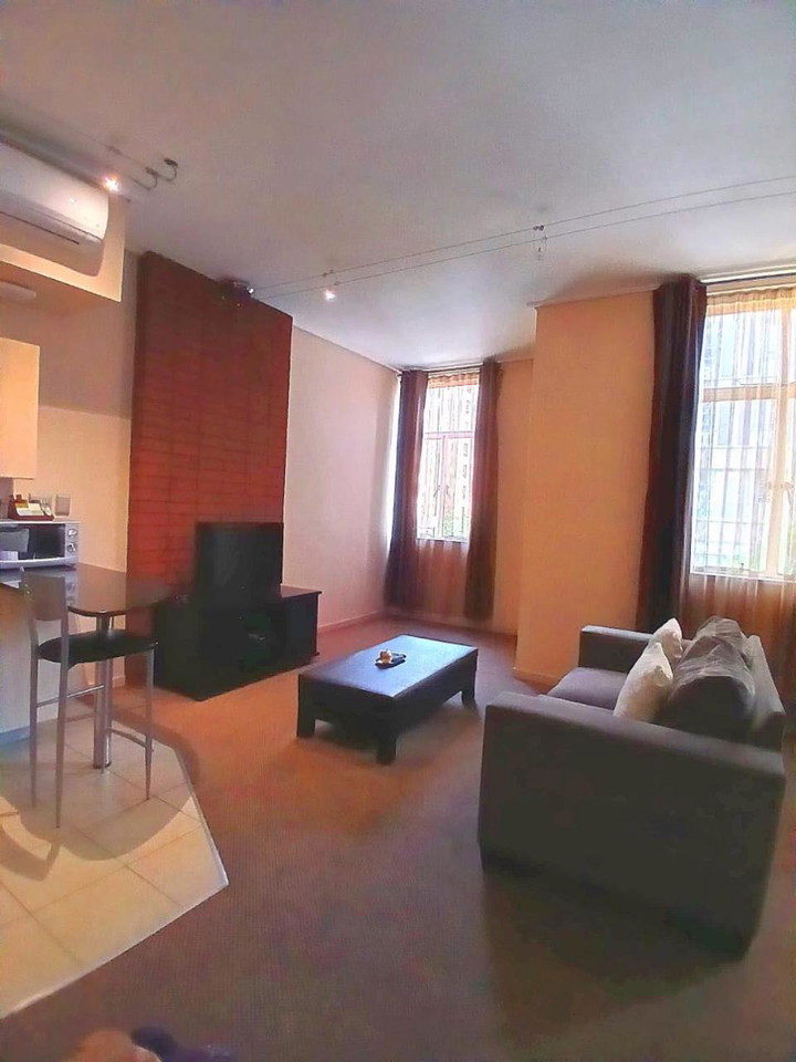 Stylish - 1 Bedroom At Mapungubwe Hotel Apartments - Alberton