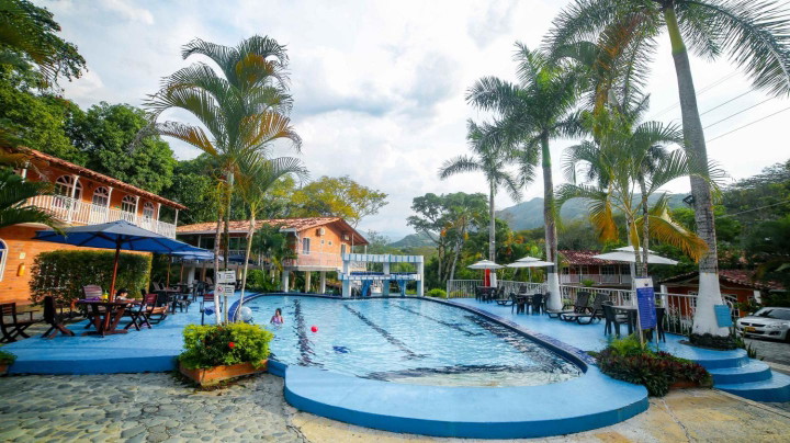 Portón De Occidente By Bernalo Hotels - Sopetrán