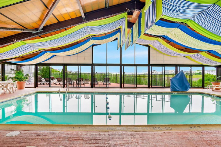 Comfort Inn Gold Coast - Maryland