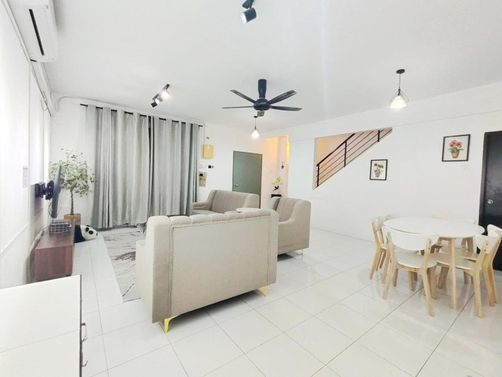 Homestay Sungai Petani 4 Bedroom In Prima Bandar Puteri Jaya By D'aleena Homes - Sungai Petani