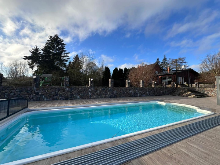 Ferienhaus Mila - Pool, Sauna, Whirlwanne, 5000qm Privatgelände Mit Bolzplatz - Mecklenburg-Vorpommern