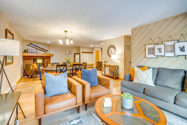 Steps To Chairlift: Breckenridge Condo W/ Hot Tubs - Breckenridge, CO