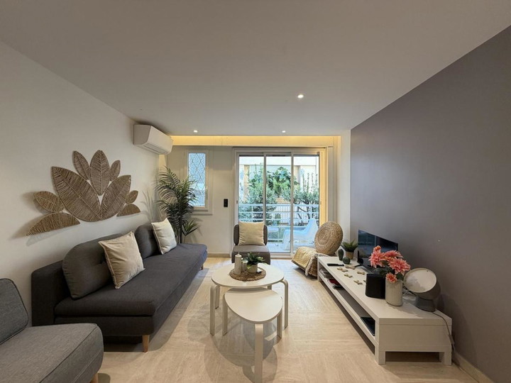 Renovated 2 Bedrooms - Boulevard De La Croisette - Cannes