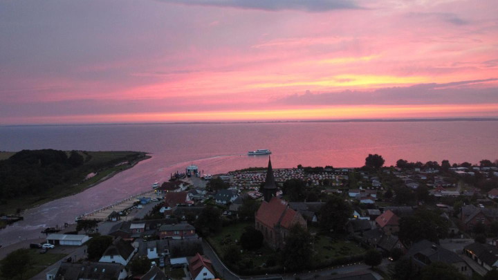 Wohlfuehl-orte24 Am Hafen In Schaprode, Rügen - Hiddensee
