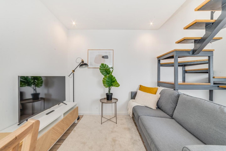 Campolide Duplex Apartments - Costa da Caparica