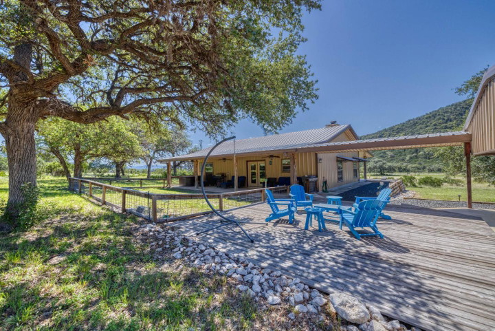 Frio Hills Hideaway - Texas