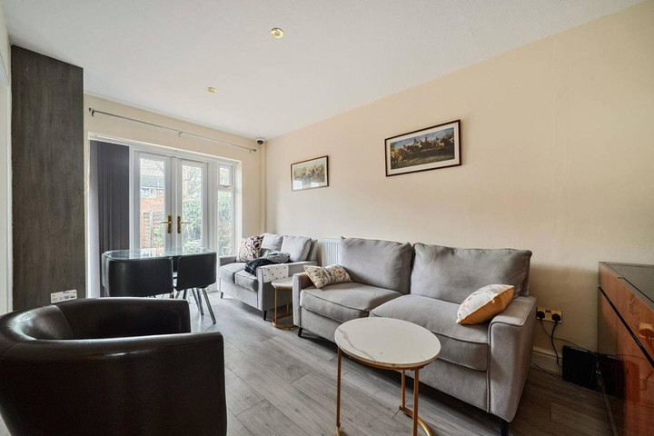 Five-bedroom Home Near Windsor And Legoland, Free Parking - High Wycombe