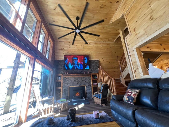 Cabin In The Treetops! - Ohio