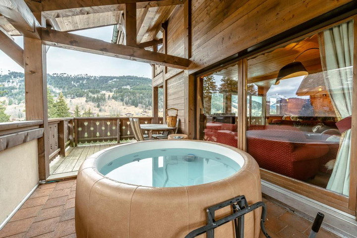 Luxury Family Ski Chalet - Jacuzzi Bbq - Near Lake Golf - Multipass Access 60 Summer Activities - Sleep 10 - Haute-Savoie