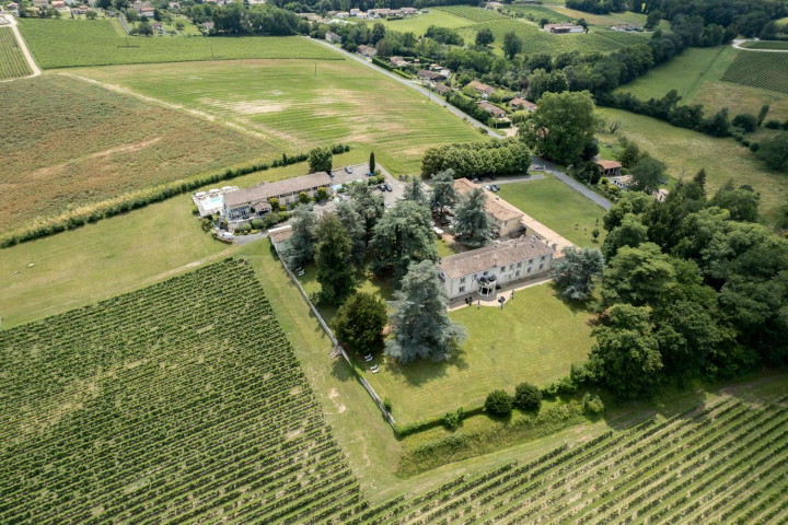 Pey La Tour - Logis Hôtels & Restaurant - Bordeaux