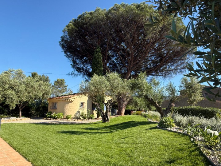 Le Mazet Du Grand Pin - Grimaud
