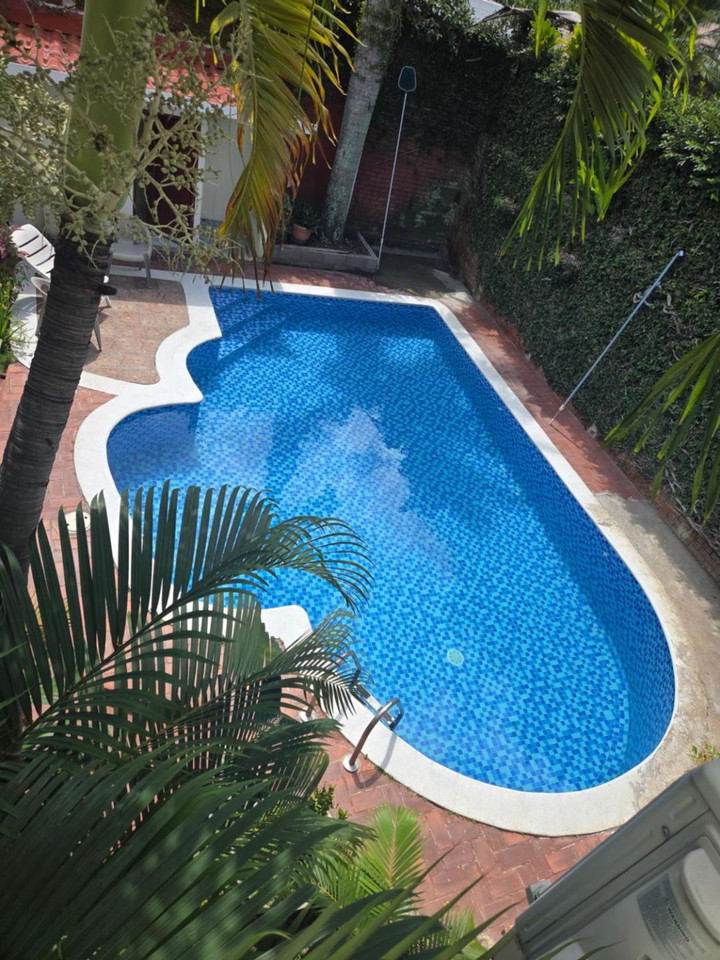 Mi Tierra Escalón Hotel Y Restaurante - San Salvador