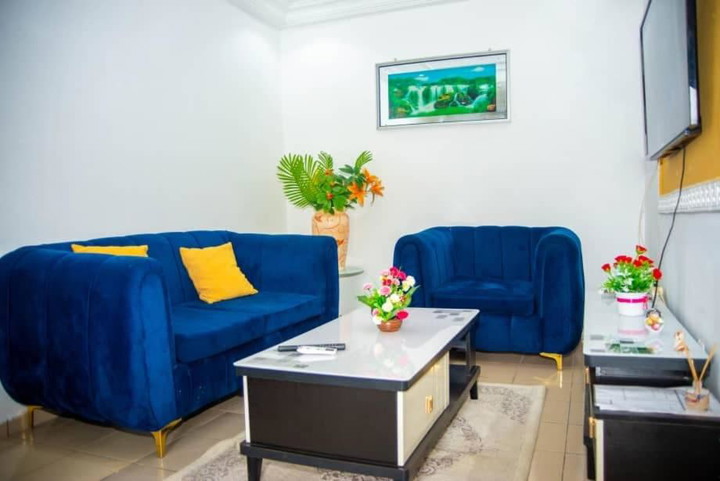Appartement Fustel City Bonamoussadi Santa Lucia, Wifi, Forage, Gardien - Douala