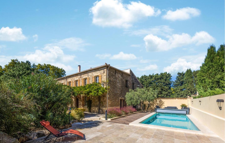 Awesome Home In Orsan - Bagnols-sur-Cèze