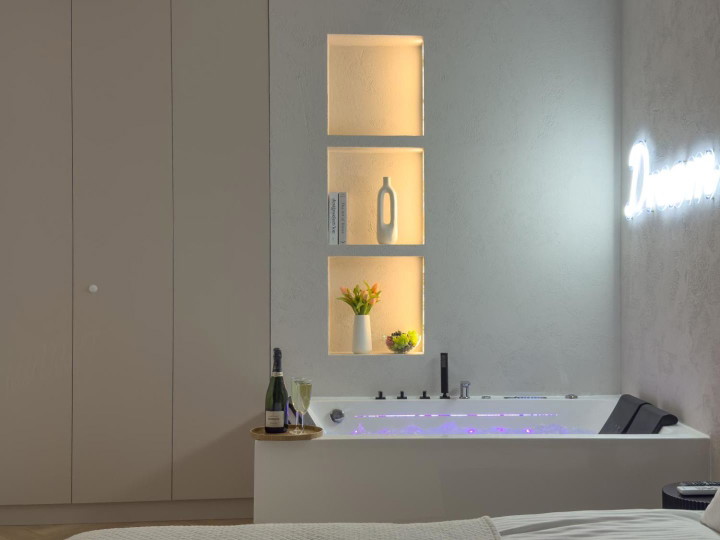 Urban Apartments Global - Jacuzzi - 8th Floor No 03 - Air Condition - Balcony - Free Garage - Luxury - Katowice