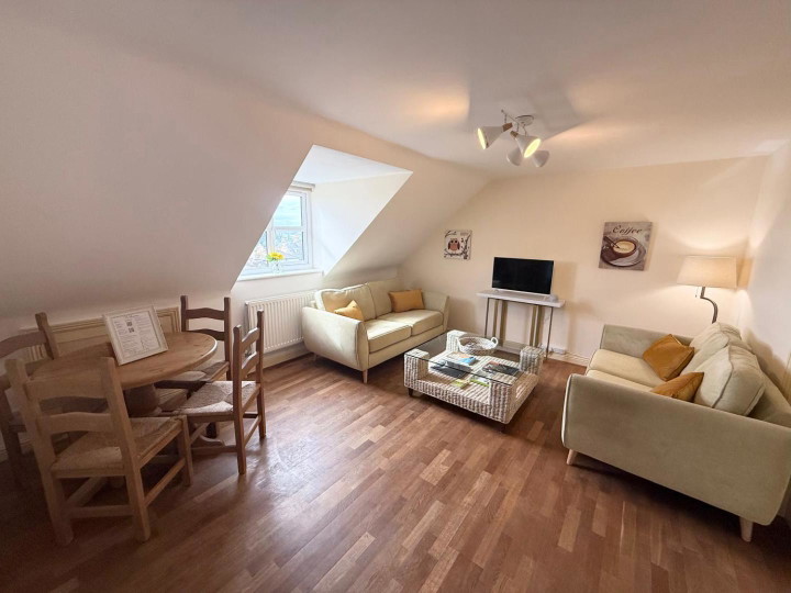 2 King Bedroom Apartment - Parking & Stunning Views - Chipping Norton