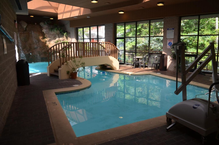 Zoders Inn And Suites - Gatlinburg, TN