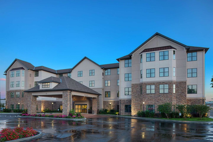 Homewood Suites By Hilton Carle Place - Garden City, Ny - Westbury, NY