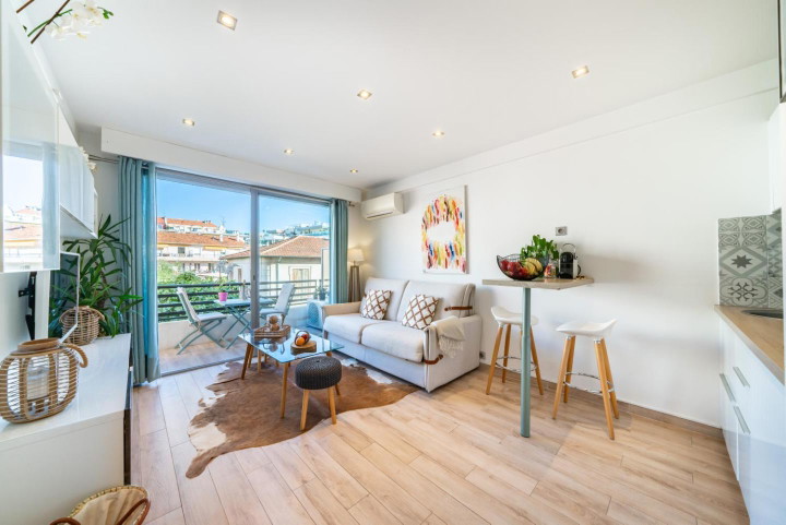 Studio By The Croisette - Roquefort-les-Pins