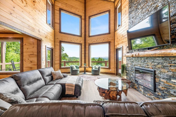 New Luxury Cabin *Hot Tub Arcade - Townsend, TN