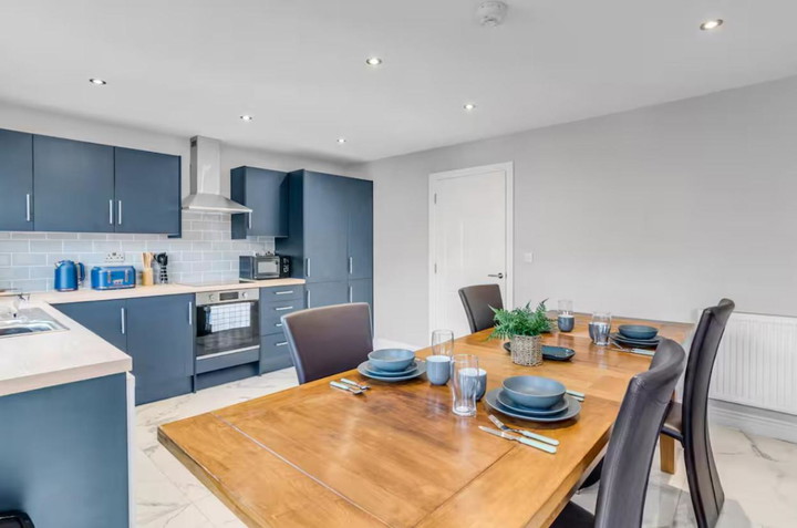 8 Beds Denmark House - Norwich