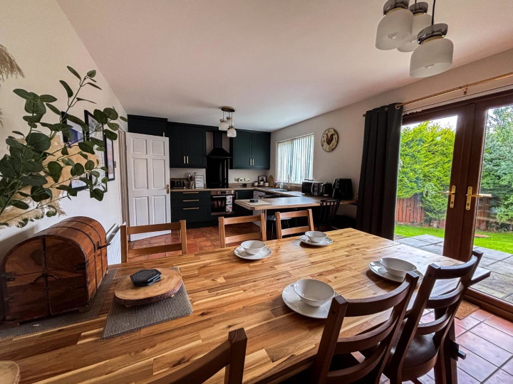Whitepark Cottage - Your Home Away From Home - Ballycastle