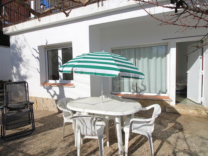Appartement à 100m De La Plage Pour 4 Pers Avec Clim Et Parking - Llançà