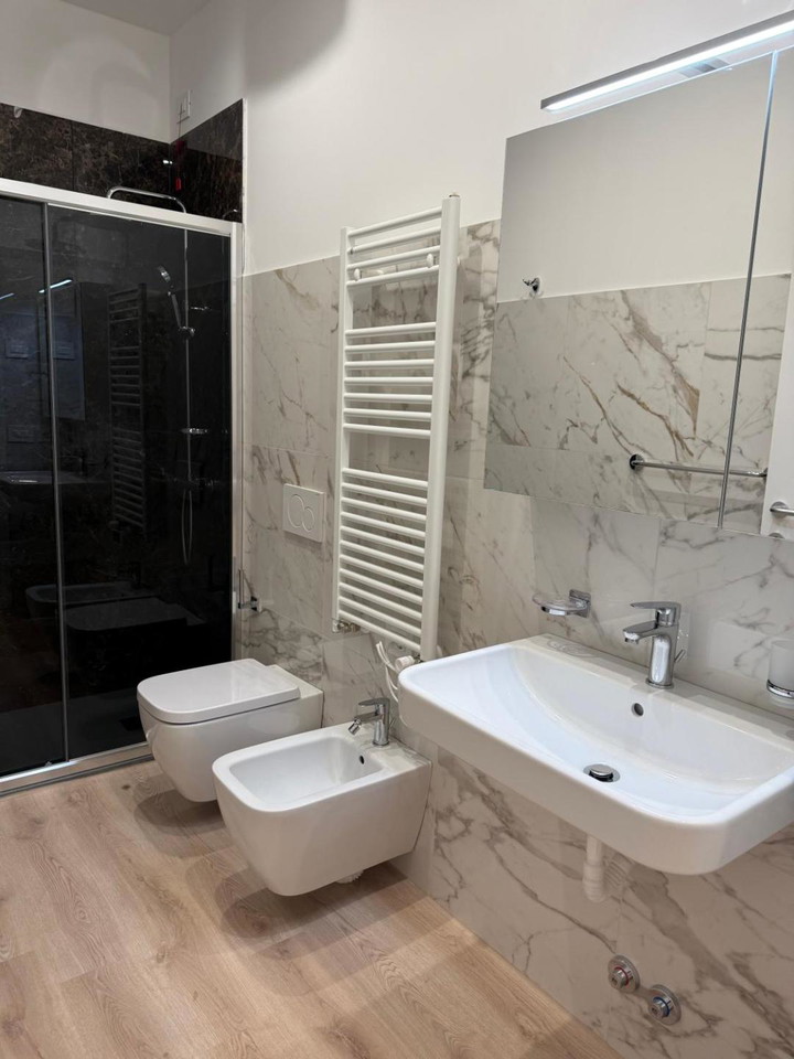 Mihouse Res Milan - Milão