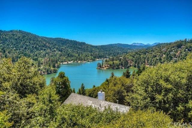 Best View Of The Lake! Huge Deck! - Crestline, CA