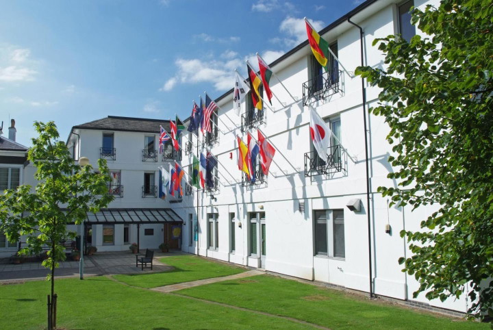Pax Lodge - Essex