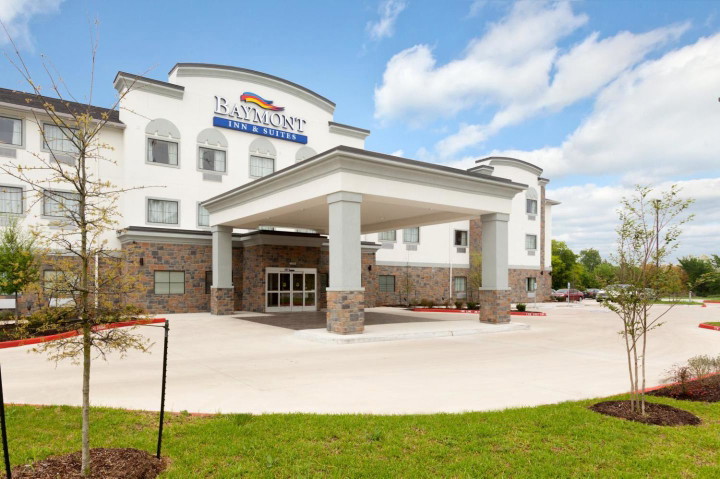 Baymont By Wyndham College Station - College Station, TX