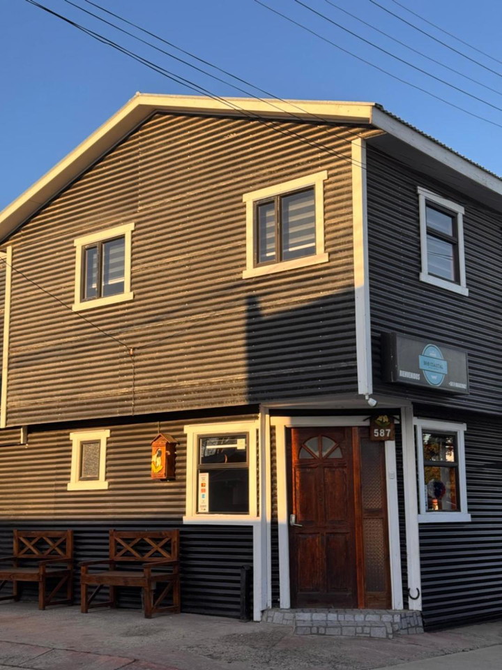 Hostal B&b Coastal Natales - Puerto Natales