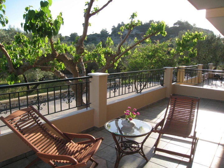 Athina's Apartment In Olive Grove - Faliraki