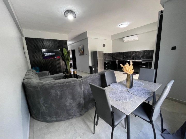 Majestic Apartment 2 Tout Lui Faut - Suriname