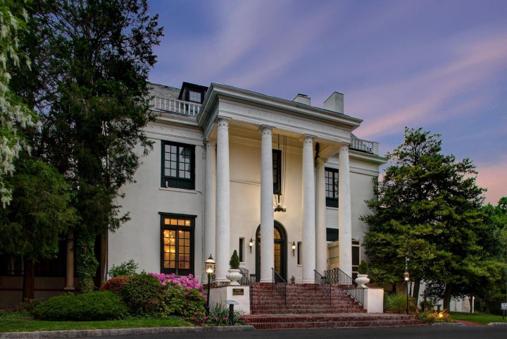 Tarrytown House Estate - Nyack, NY