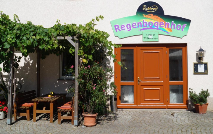 Regenbogenhof Rudelswalde - Saxony