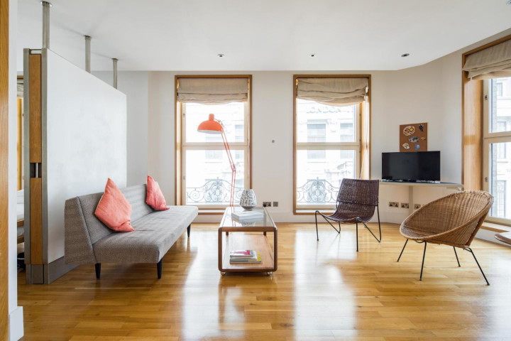 Soulful Central London Apartment - London, UK