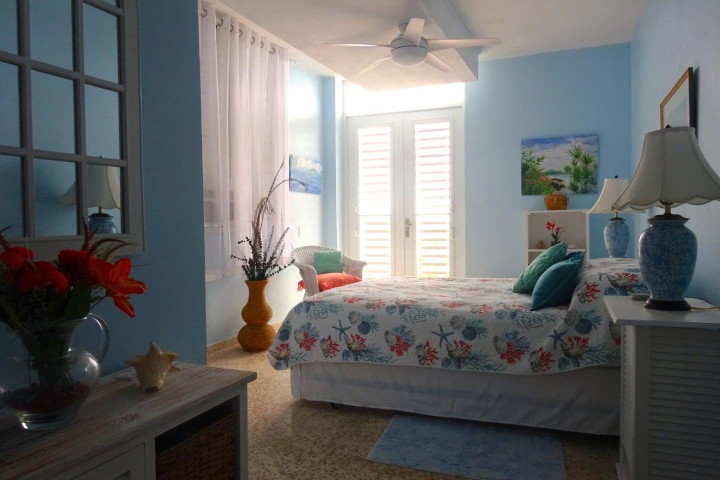 A Seascape Guest Room - Fajardo