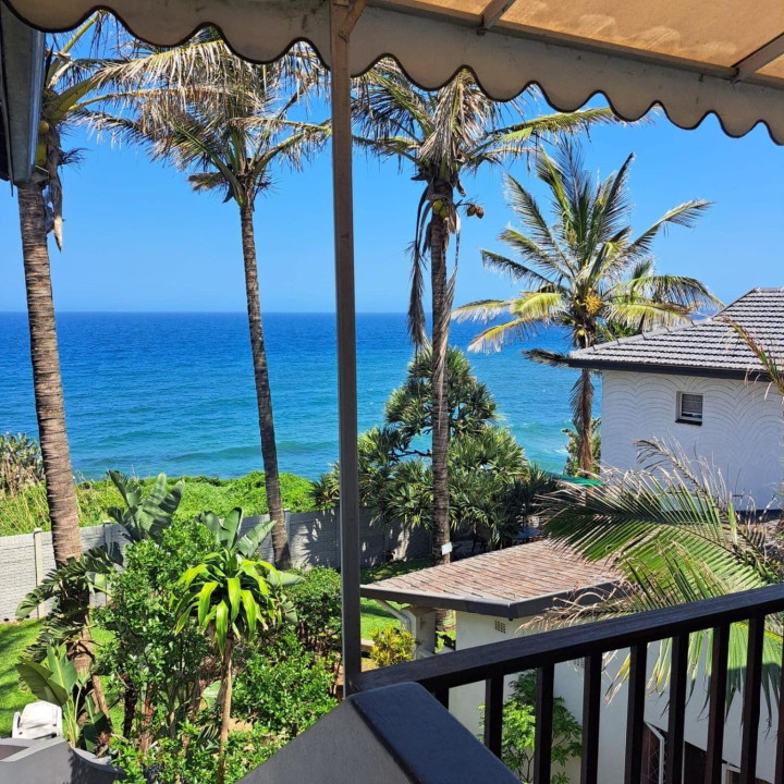 Ocean Gorge Seafront Accommodation - Dolphin Coast