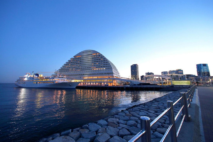 Kobe Meriken Park Oriental Hotel - Kobe