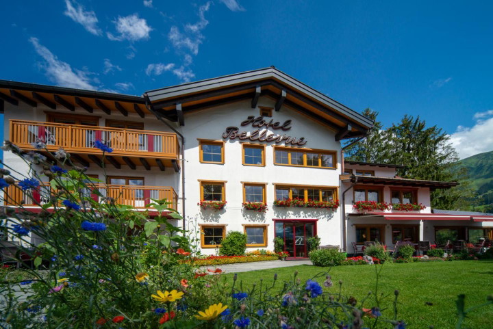 Hotel Bellevue - Riezlern