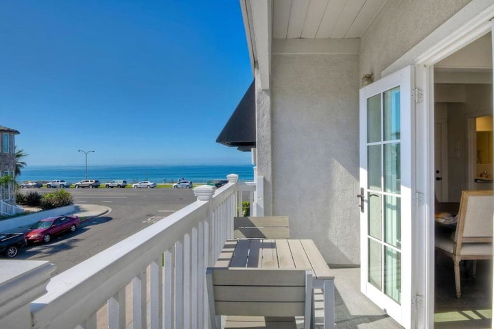 3690 Carlsbad Boulevard - Unit D - Carlsbad, CA