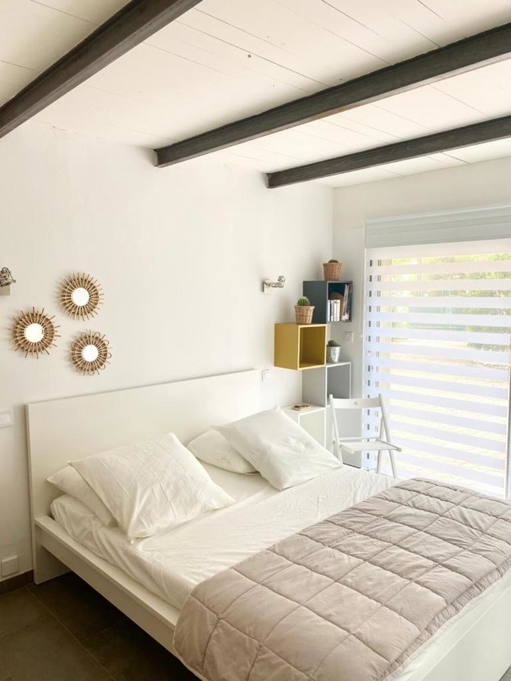 Chambre Indépendante Avec Terrasse Privée Et Piscine - Nîmes