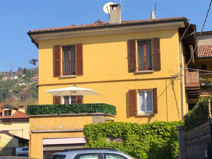 Casa L'aquila - Cernobbio