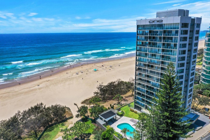One The Esplanade Apartments On Surfers Paradise - ゴールドコースト