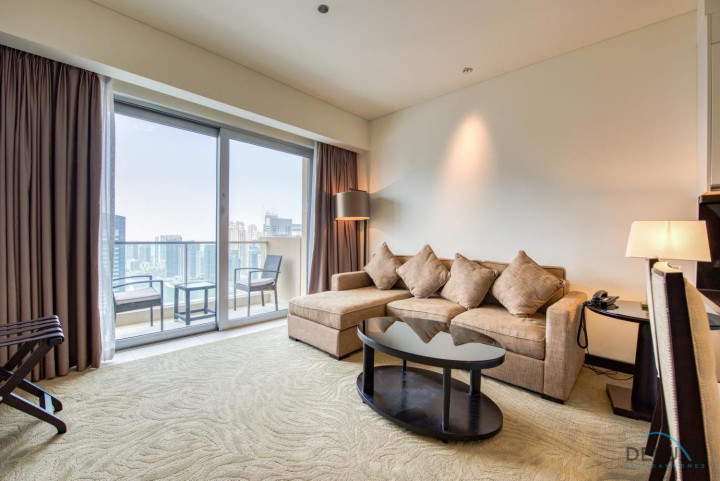 Lush 1 Br At The Address Residences Dubai Marina By Deluxe Holiday Homes - Dubai Marina