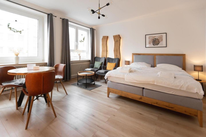 Koje Fünf I Apartment In Stadtmitte Mit Kleinem Parkplatz - Bremerhaven