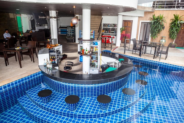 Wazza's Patong Apartment, Smart Tv And Fast Wi-fi - Phuket
